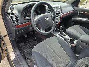 Hyundai Santa Fe 2006 Rīga, ar dzinēja tilpumu 2.20 L un nobraukumu 324 tūkst. km par 2990 €, foto 12 vietnē AUTOMOTO.COM.LV
