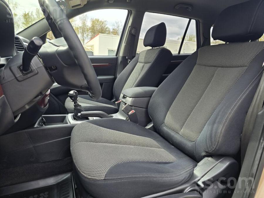 Hyundai Santa Fe 2006 Rīga, ar dzinēja tilpumu 2.20 L un nobraukumu 324 tūkst. km par 2990 €, foto 13 vietnē AUTOMOTO.COM.LV