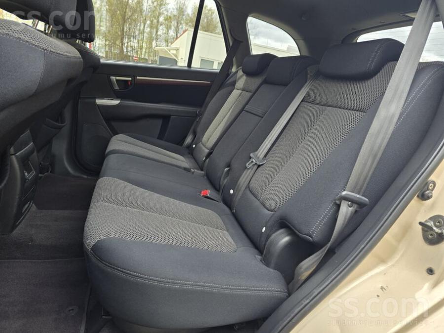 Hyundai Santa Fe 2006 Rīga, ar dzinēja tilpumu 2.20 L un nobraukumu 324 tūkst. km par 2990 €, foto 19 vietnē AUTOMOTO.COM.LV