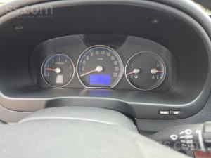 Hyundai Santa Fe 2006 Rīga, ar dzinēja tilpumu 2.20 L un nobraukumu 324 tūkst. km par 2990 €, foto 24 vietnē AUTOMOTO.COM.LV