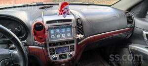 Hyundai Santa Fe 2006 in Riga, with an engine capacity of 2.70 L and mileage of 253 thousand km for 3700 €, photo 9 on AUTOMOTO.COM.LV