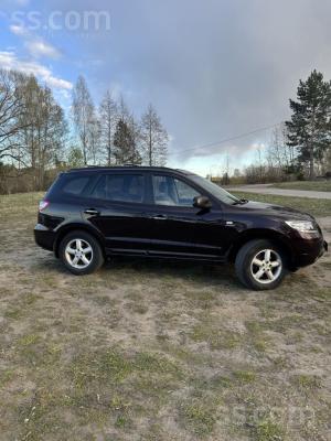 Hyundai Santa Fe 2006 Rēzekne, ar dzinēja tilpumu 2.20 L un nobraukumu 291 tūkst. km par 2900 €, foto 3 vietnē AUTOMOTO.COM.LV