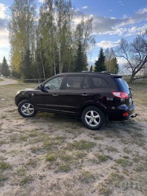 Hyundai Santa Fe 2006 Rēzekne, ar dzinēja tilpumu 2.20 L un nobraukumu 291 tūkst. km par 2900 €, foto 5 vietnē AUTOMOTO.COM.LV