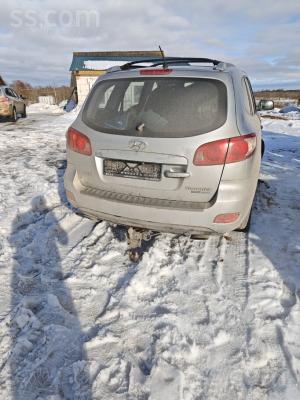 Хендай Санта Фе 2006 в Краслава, объемом двигателя 2.20 л и пробегом 367 тыс. км за 700 €, фото  на AUTOMOTO.COM.LV