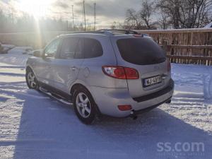 Hyundai Santa Fe 2006 Rēzekne, ar dzinēja tilpumu 2.20 L un nobraukumu 283 tūkst. km par 3800 €, foto 3 vietnē AUTOMOTO.COM.LV