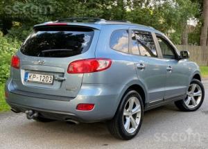 Hyundai Santa Fe 2006 Rīga, ar dzinēja tilpumu 2.20 L un nobraukumu 360 tūkst. km par 2650 €, foto 4 vietnē AUTOMOTO.COM.LV