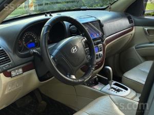 Hyundai Santa Fe 2006 Rīga, ar dzinēja tilpumu 2.20 L un nobraukumu 360 tūkst. km par 2650 €, foto 6 vietnē AUTOMOTO.COM.LV