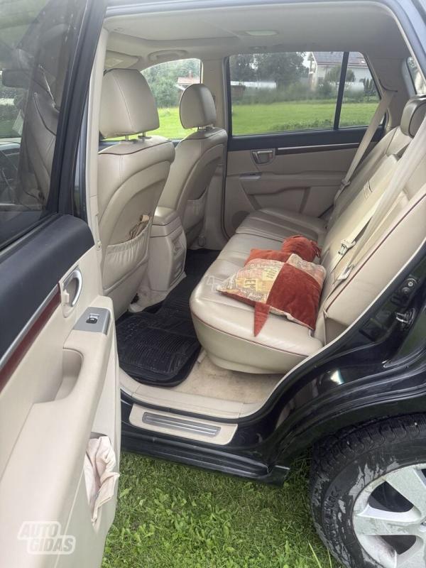Hyundai Santa Fe 2006 Šauļi, ar dzinēja tilpumu 2.20 L un nobraukumu 231 tūkst. km par 3900 €, foto 9 vietnē AUTOMOTO.COM.LV