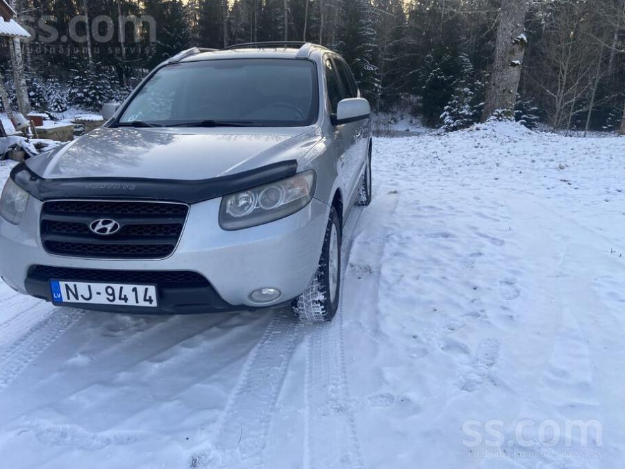 Hyundai Santa Fe 2007 Gulbene, ar dzinēja tilpumu 2.20 L un nobraukumu 0 tūkst. km par 4150 €, foto 2 vietnē AUTOMOTO.COM.LV