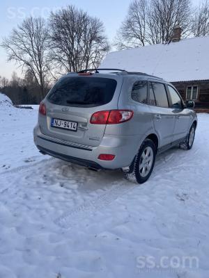 Hyundai Santa Fe 2007 Gulbene, ar dzinēja tilpumu 2.20 L un nobraukumu 0 tūkst. km par 4150 €, foto 3 vietnē AUTOMOTO.COM.LV