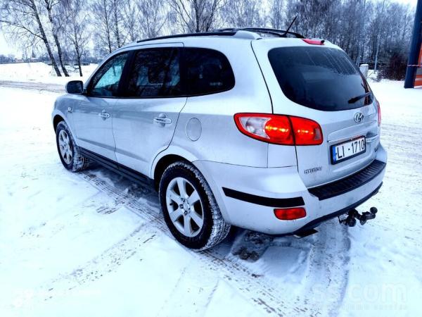 Hyundai Santa Fe 2007 Dobele, ar dzinēja tilpumu 2.20 L un nobraukumu 243 tūkst. km par 3950 €, foto 4 vietnē AUTOMOTO.COM.LV