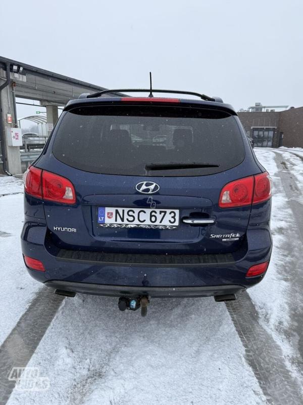 Hyundai Santa Fe 2007 Viļņa, ar dzinēja tilpumu 2.20 L un nobraukumu 260 tūkst. km par 2600 €, foto 4 vietnē AUTOMOTO.COM.LV
