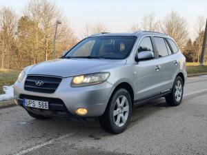 Hyundai Santa Fe 2007 in Jonava, with an engine capacity of 2.20 L and mileage of 313 thousand km for 2200 €, photo 2 on AUTOMOTO.COM.LV