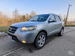 Hyundai Santa Fe 2007 in Jonava, with an engine capacity of 2.20 L and mileage of 313 thousand km for 2200 €, photo 10 on AUTOMOTO.COM.LV