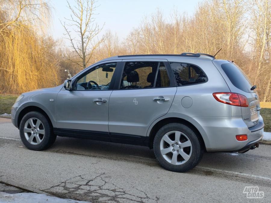 Hyundai Santa Fe 2007 Jonava, ar dzinēja tilpumu 2.20 L un nobraukumu 313 tūkst. km par 2200 €, foto 4 vietnē AUTOMOTO.COM.LV