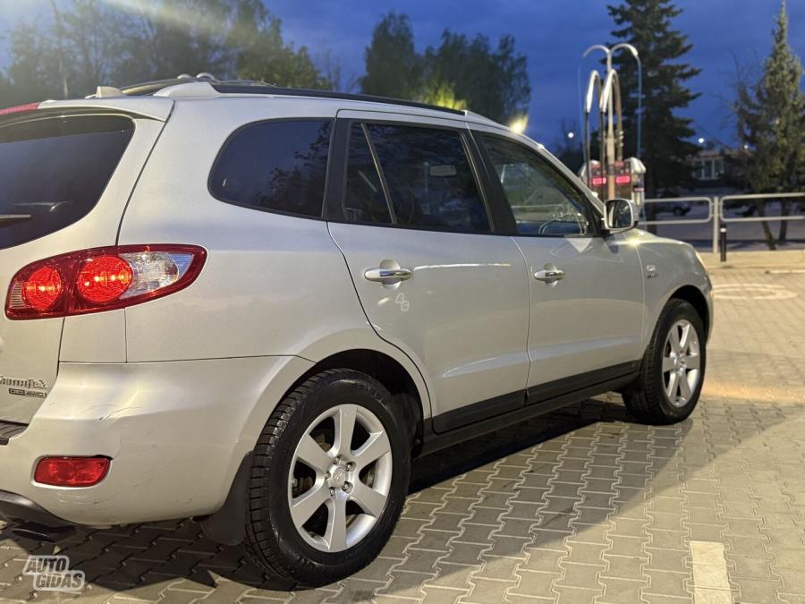 Hyundai Santa Fe 2007 Kauņa, ar dzinēja tilpumu 2.20 L un nobraukumu 3 tūkst. km par 2650 €, foto 7 vietnē AUTOMOTO.COM.LV