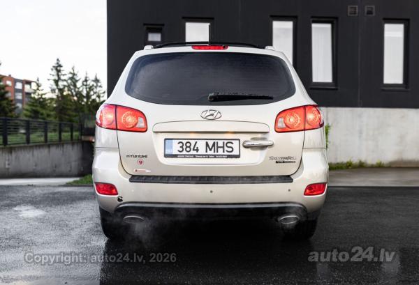 Hyundai Santa Fe 2007 Tallina, ar dzinēja tilpumu 2.70 L un nobraukumu 221 tūkst. km par 3498 €, foto 4 vietnē AUTOMOTO.COM.LV