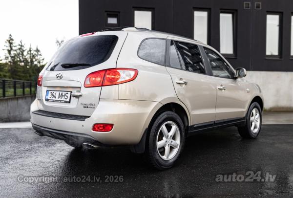 Hyundai Santa Fe 2007 Tallina, ar dzinēja tilpumu 2.70 L un nobraukumu 221 tūkst. km par 3498 €, foto 5 vietnē AUTOMOTO.COM.LV