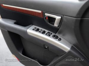 Hyundai Santa Fe 2007 Tallina, ar dzinēja tilpumu 2.70 L un nobraukumu 221 tūkst. km par 3498 €, foto 13 vietnē AUTOMOTO.COM.LV