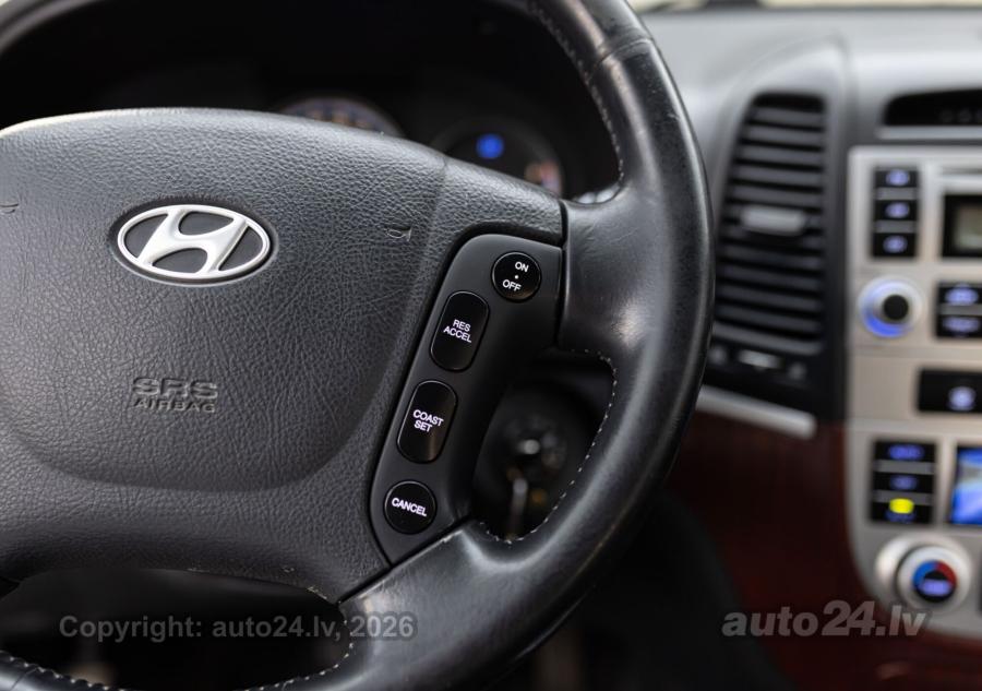 Hyundai Santa Fe 2007 Tallina, ar dzinēja tilpumu 2.70 L un nobraukumu 221 tūkst. km par 3498 €, foto 19 vietnē AUTOMOTO.COM.LV
