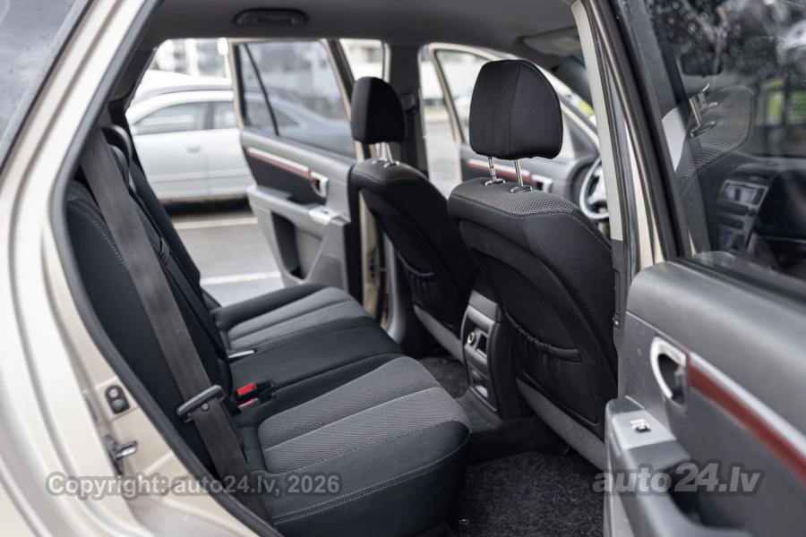 Hyundai Santa Fe 2007 Tallina, ar dzinēja tilpumu 2.70 L un nobraukumu 221 tūkst. km par 3498 €, foto 25 vietnē AUTOMOTO.COM.LV