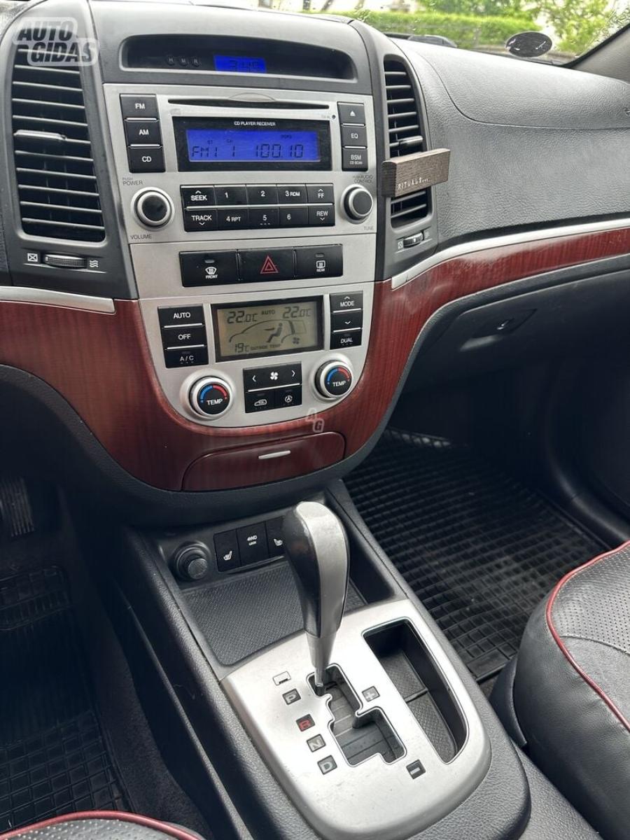 Hyundai Santa Fe 2007 Viļņa, ar dzinēja tilpumu 2.20 L un nobraukumu 320 tūkst. km par 3650 €, foto 16 vietnē AUTOMOTO.COM.LV