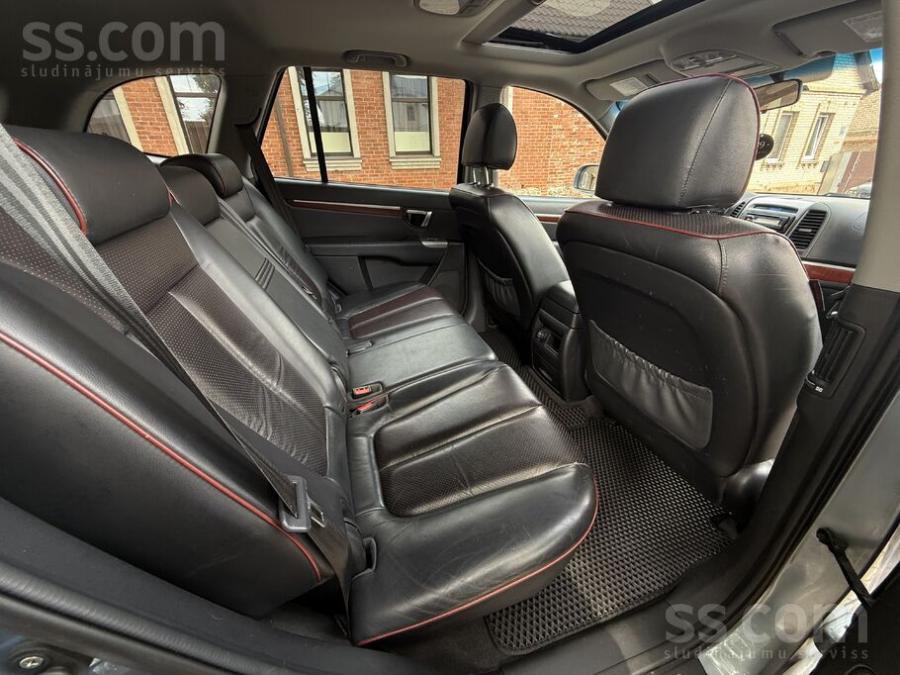 Hyundai Santa Fe 2007 Ludza, ar dzinēja tilpumu 2.20 L un nobraukumu 205 tūkst. km par 6550 €, foto 13 vietnē AUTOMOTO.COM.LV
