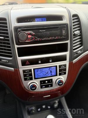 Hyundai Santa Fe 2007 Ludza, ar dzinēja tilpumu 2.20 L un nobraukumu 205 tūkst. km par 6550 €, foto 24 vietnē AUTOMOTO.COM.LV