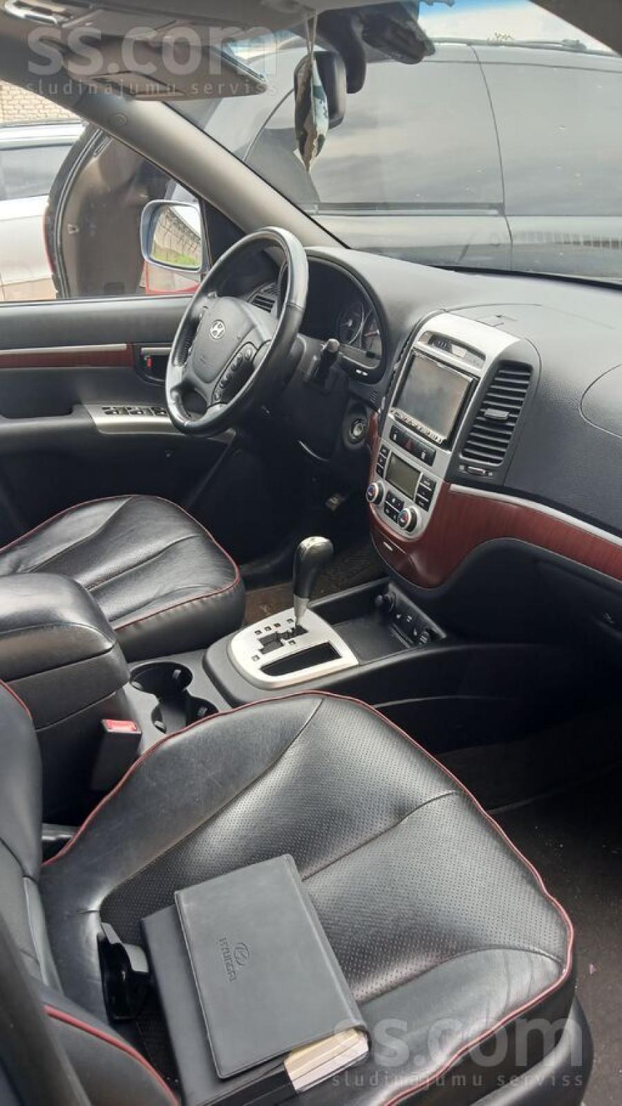 Hyundai Santa Fe 2007 Talsi, ar dzinēja tilpumu 2.20 L un nobraukumu 310 tūkst. km par 1100 €, foto 5 vietnē AUTOMOTO.COM.LV