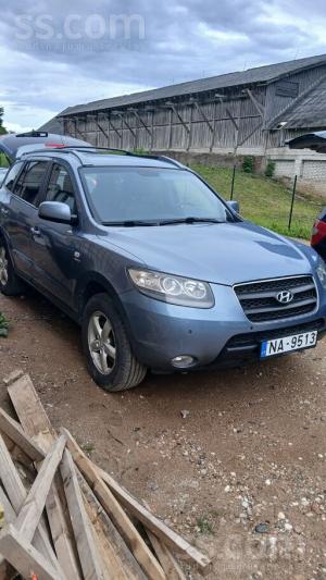 Hyundai Santa Fe 2007 Talsi, ar dzinēja tilpumu 2.20 L un nobraukumu 310 tūkst. km par 1100 €, foto 6 vietnē AUTOMOTO.COM.LV