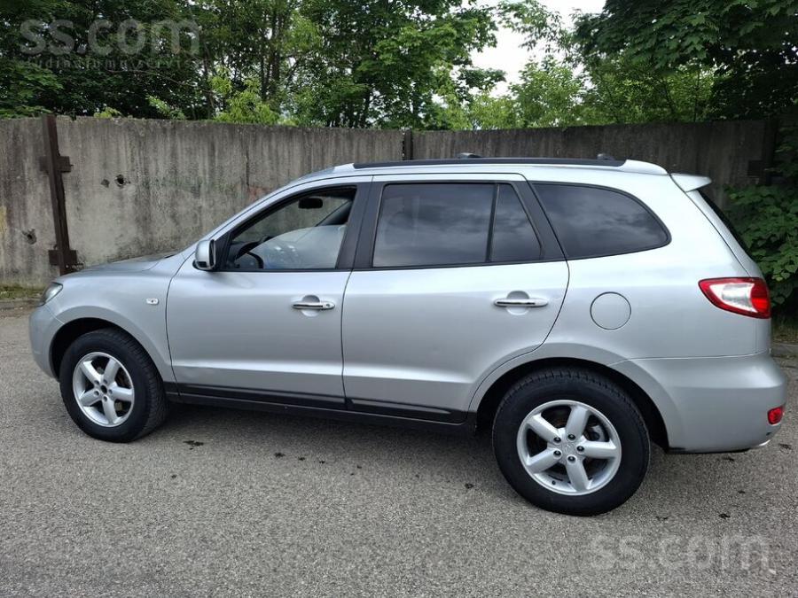 Hyundai Santa Fe 2007 Daugavpils, ar dzinēja tilpumu 2.20 L un nobraukumu 0 tūkst. km par 2400 €, foto 6 vietnē AUTOMOTO.COM.LV
