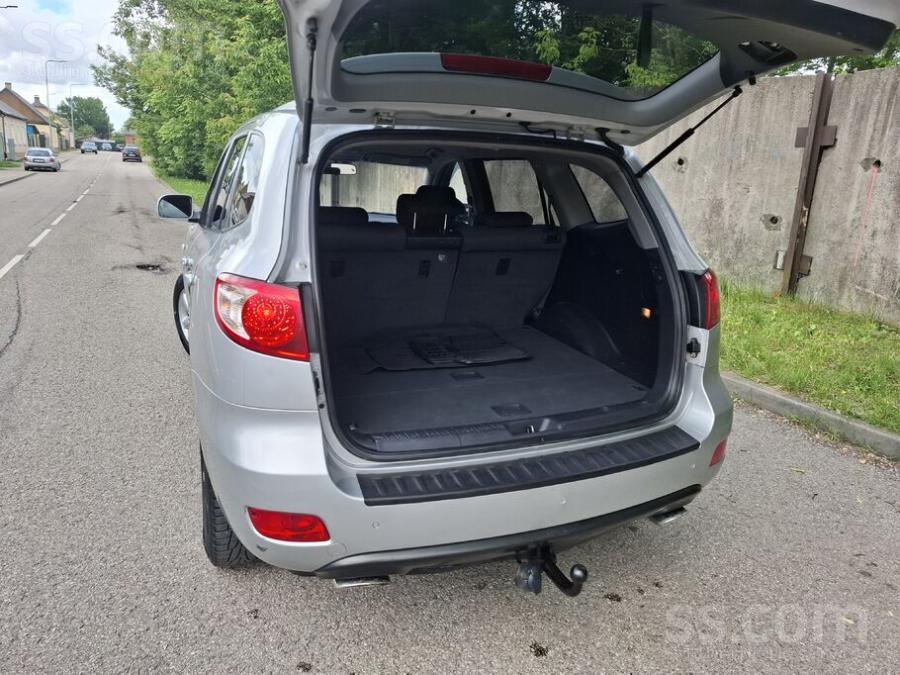 Hyundai Santa Fe 2007 Daugavpils, ar dzinēja tilpumu 2.20 L un nobraukumu 0 tūkst. km par 2400 €, foto 14 vietnē AUTOMOTO.COM.LV