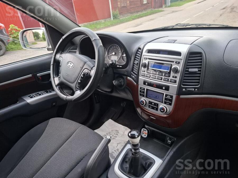 Hyundai Santa Fe 2007 Daugavpils, ar dzinēja tilpumu 2.20 L un nobraukumu 0 tūkst. km par 2400 €, foto 21 vietnē AUTOMOTO.COM.LV