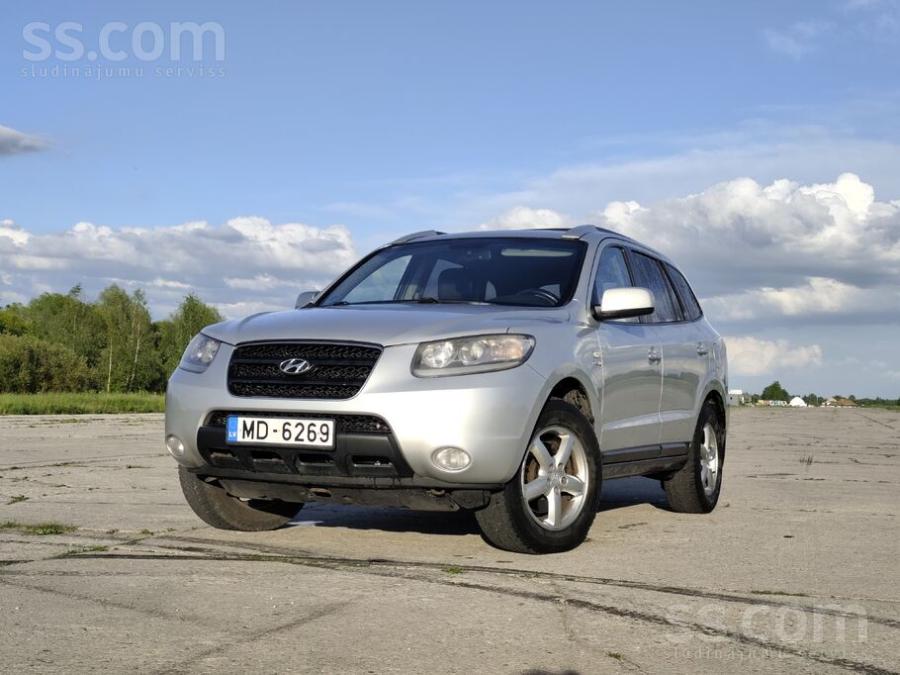 Hyundai Santa Fe 2007 Rīga, ar dzinēja tilpumu 2.20 L un nobraukumu 290 tūkst. km par 2500 €, foto 1 vietnē AUTOMOTO.COM.LV