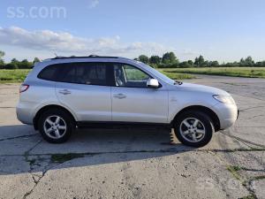 Hyundai Santa Fe 2007 Rīga, ar dzinēja tilpumu 2.20 L un nobraukumu 290 tūkst. km par 2500 €, foto 7 vietnē AUTOMOTO.COM.LV