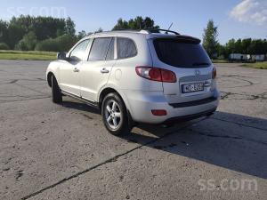 Hyundai Santa Fe 2007 Rīga, ar dzinēja tilpumu 2.20 L un nobraukumu 290 tūkst. km par 2500 €, foto 11 vietnē AUTOMOTO.COM.LV