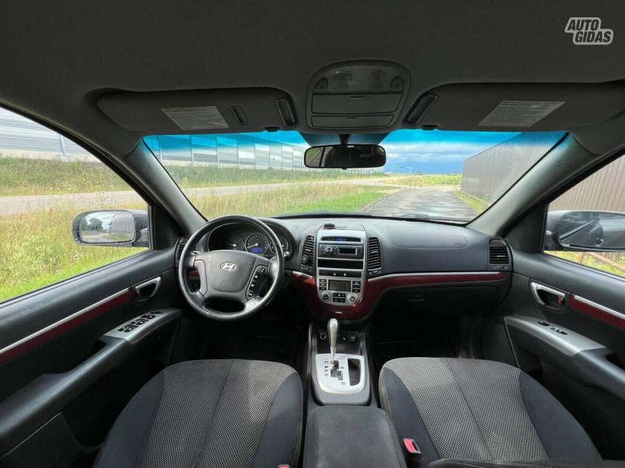 Hyundai Santa Fe 2007 Marijampole, ar dzinēja tilpumu 2.20 L un nobraukumu 273 tūkst. km par 3300 €, foto 6 vietnē AUTOMOTO.COM.LV