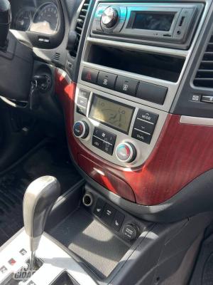 Hyundai Santa Fe 2007 Marijampole, ar dzinēja tilpumu 2.20 L un nobraukumu 273 tūkst. km par 3300 €, foto 7 vietnē AUTOMOTO.COM.LV