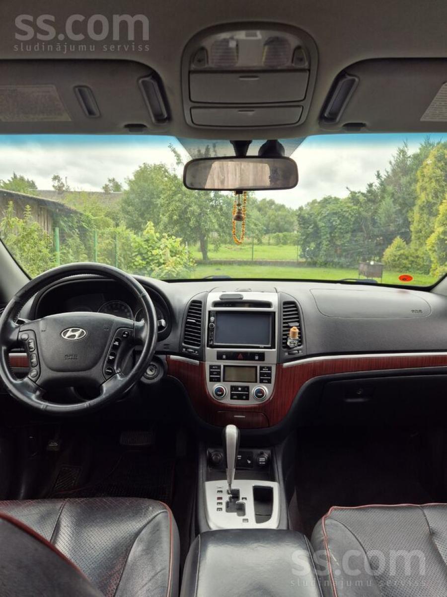 Hyundai Santa Fe 2007 Liepāja, ar dzinēja tilpumu 2.20 L un nobraukumu 321 tūkst. km par 3500 €, foto 8 vietnē AUTOMOTO.COM.LV