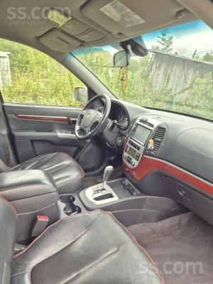 Hyundai Santa Fe 2007 Liepāja, ar dzinēja tilpumu 2.20 L un nobraukumu 321 tūkst. km par 3500 €, foto 11 vietnē AUTOMOTO.COM.LV
