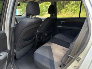 Hyundai Santa Fe 2007 in Vilnius, with an engine capacity of 2.20 L and mileage of 300 thousand km for 2499 €, photo 8 on AUTOMOTO.COM.LV