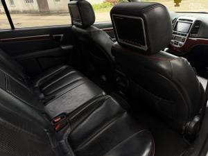 Hyundai Santa Fe 2007 Kelmė, ar dzinēja tilpumu 2.20 L un nobraukumu 261 tūkst. km par 2950 €, foto 8 vietnē AUTOMOTO.COM.LV
