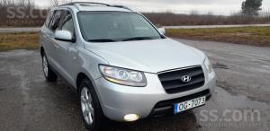 Hyundai Santa Fe 2008 in Daugavpils, with an engine capacity of 2.20 L and mileage of 320 thousand km for 3650 €, photo  on AUTOMOTO.COM.LV