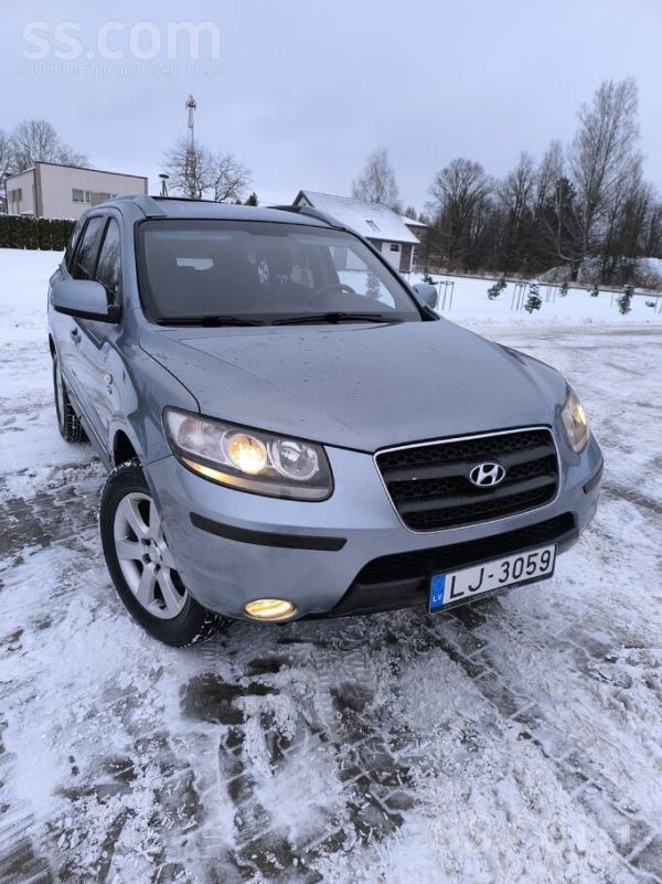 Hyundai Santa Fe 2008 Valmiera, ar dzinēja tilpumu 2.20 L un nobraukumu 210 tūkst. km par 4400 €, foto 1 vietnē AUTOMOTO.COM.LV