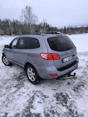 Hyundai Santa Fe 2008 Valmiera, ar dzinēja tilpumu 2.20 L un nobraukumu 210 tūkst. km par 4400 €, foto 5 vietnē AUTOMOTO.COM.LV