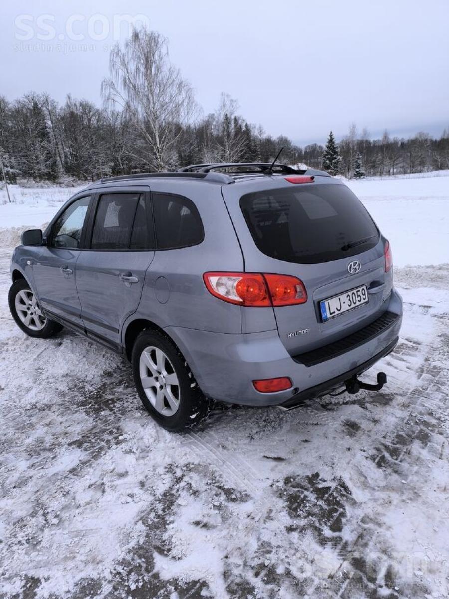 Hyundai Santa Fe 2008 Valmiera, ar dzinēja tilpumu 2.20 L un nobraukumu 210 tūkst. km par 4400 €, foto 5 vietnē AUTOMOTO.COM.LV