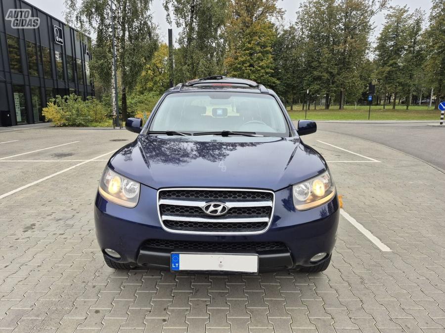 Hyundai Santa Fe 2008 in Vilnius, with an engine capacity of 2.20 L and mileage of 301 thousand km for 4980 €, photo 15 on AUTOMOTO.COM.LV