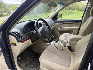 Hyundai Santa Fe 2008 in Kaunas, with an engine capacity of 2.20 L and mileage of 270 thousand km for 3200 €, photo 7 on AUTOMOTO.COM.LV