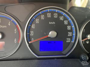 Hyundai Santa Fe 2008 Zarasai, ar dzinēja tilpumu 2.20 L un nobraukumu 250 tūkst. km par 3000 €, foto 7 vietnē AUTOMOTO.COM.LV