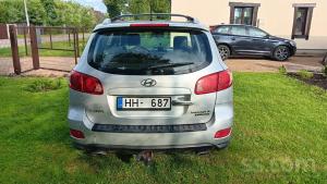 Hyundai Santa Fe 2009 Ludza, ar dzinēja tilpumu 2.20 L un nobraukumu 369 tūkst. km par 1000 €, foto 6 vietnē AUTOMOTO.COM.LV